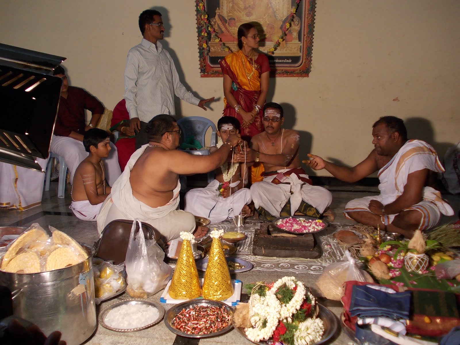 ATHMA PDAIPPU (creation): INDHU MATHAM SAMA IYAM -LOWKIKAAM PART TWO