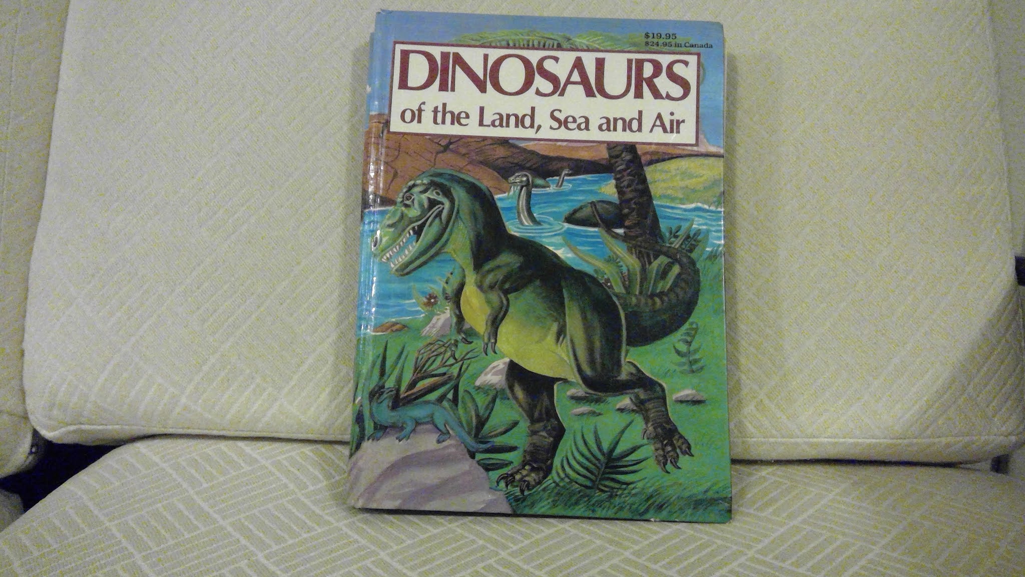 The Trendy Troodon: The Legion of Silly Dinosaurs: 1980s dino books!