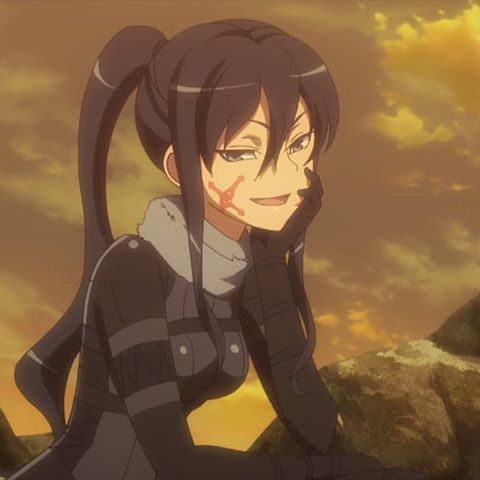 MUNDO GENIAL : 6.-Pitohui (gun gale online)