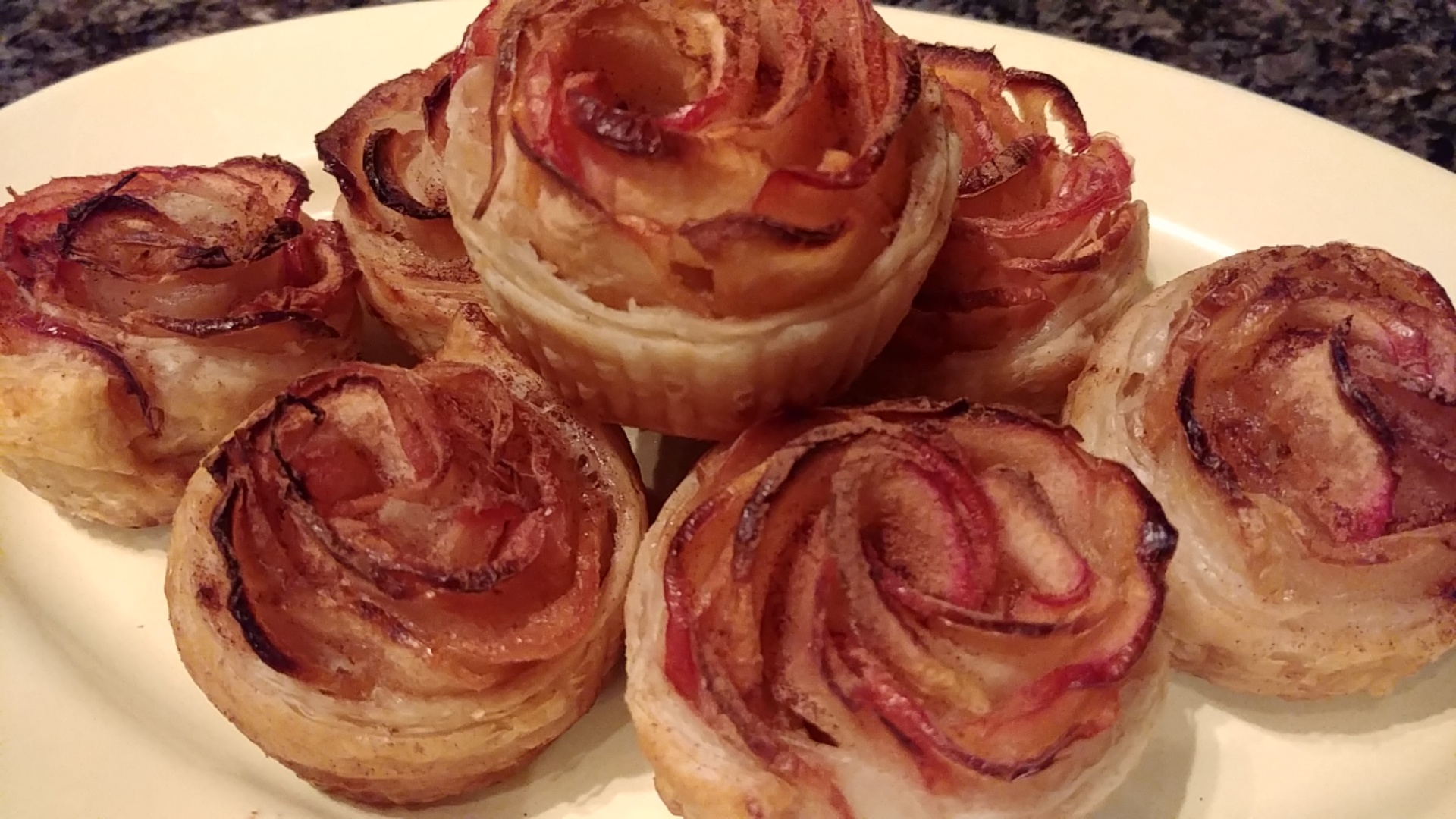 Apple Roses Puff Pastry