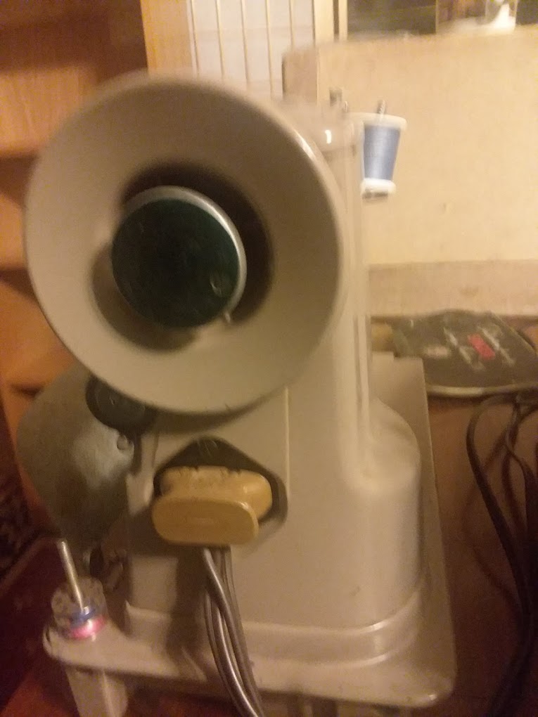 Singer 301 Sewing Machine