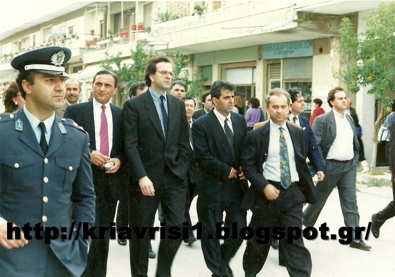 ΠΑΛΙΑ ΚΡΥΑ ΒΡΥΣΗ . Η ιστορία του τόπου μας μέσα από φωτογραφίες ...