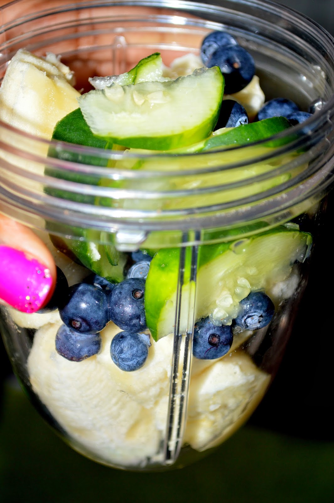 Real College Student of Atlanta: Bananas + blueberries + cucumber smoothie