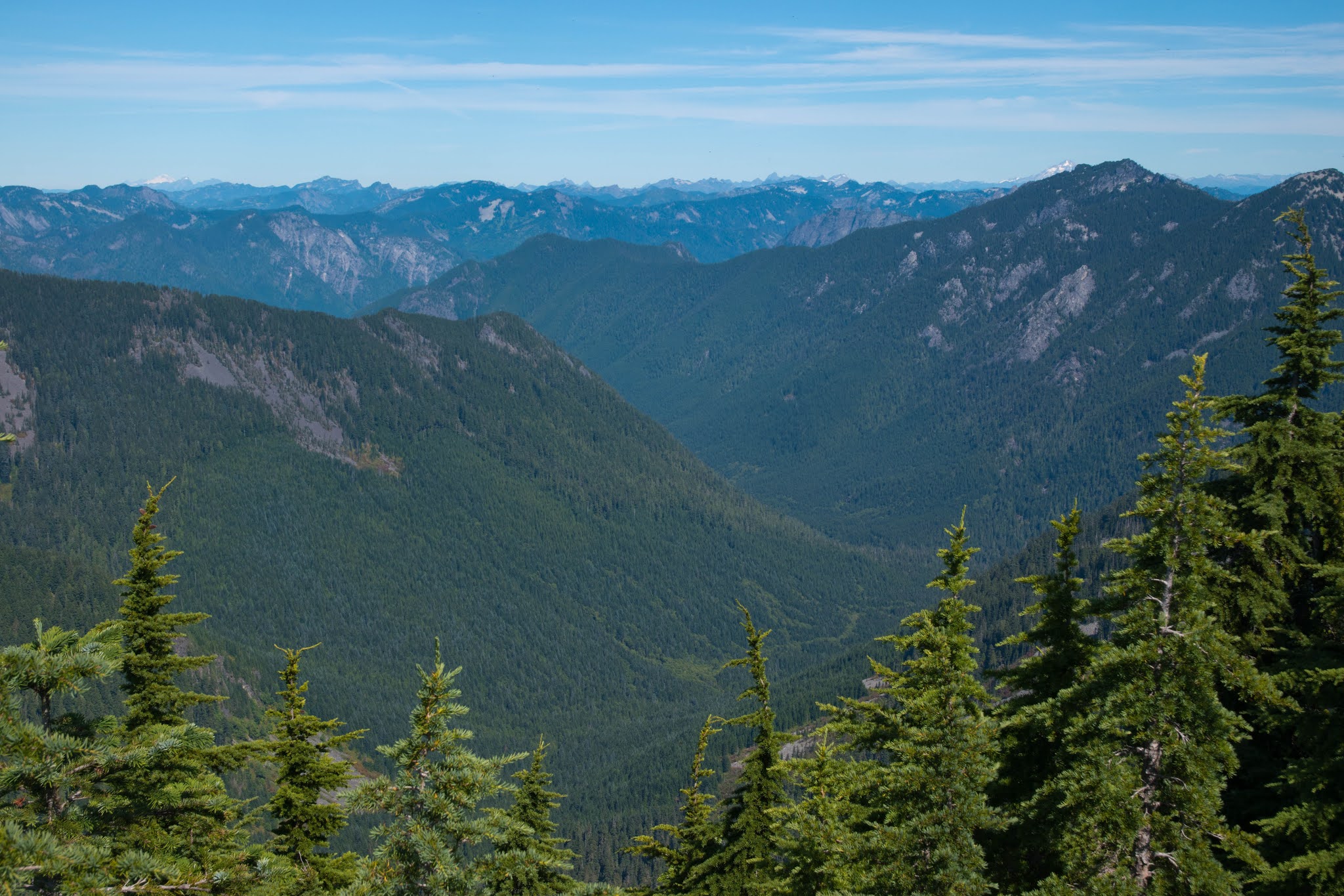 Hiking Shenandoah: Mount Defiance (Snoqualmie Pass)
