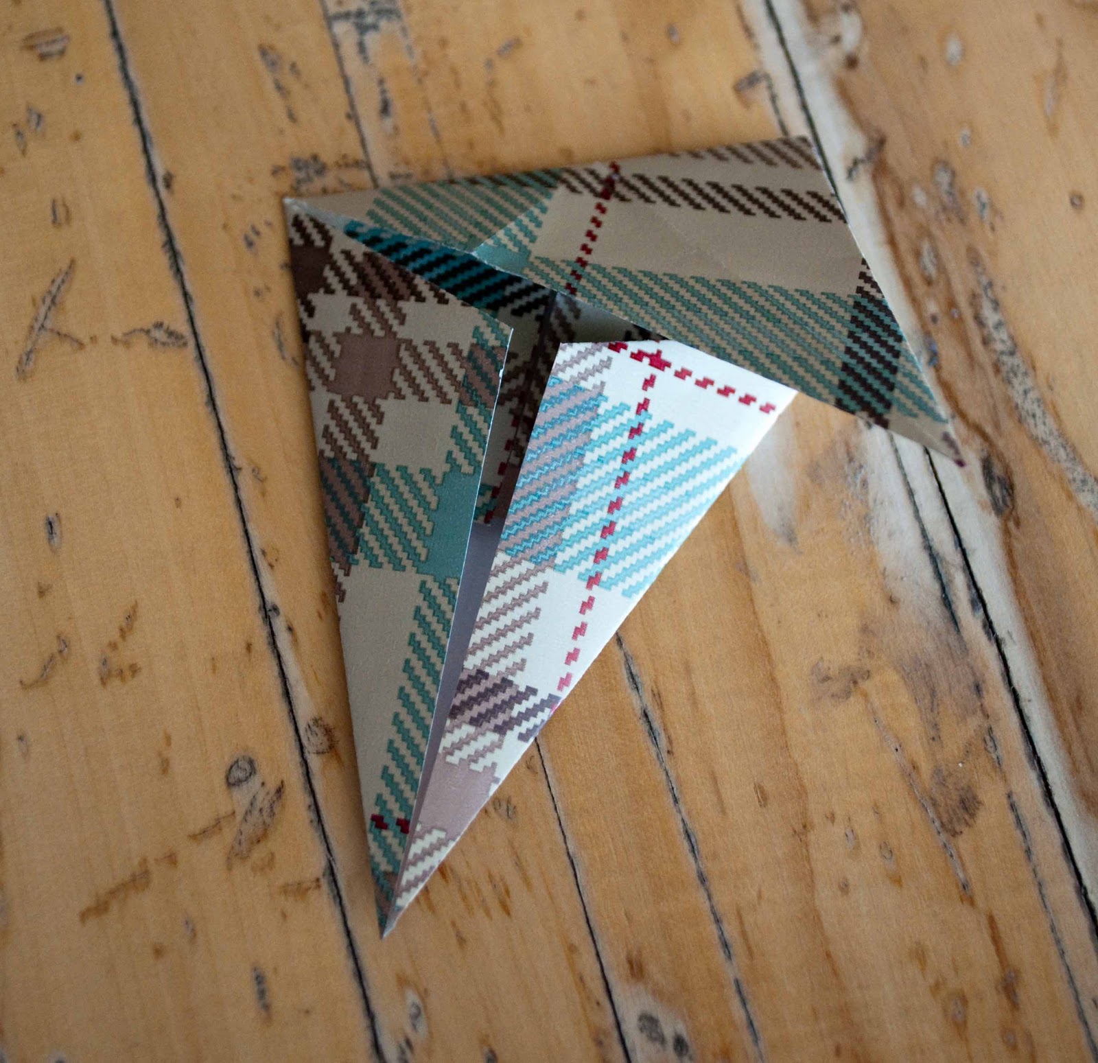 Paisley Sprouts: paper star tutorial