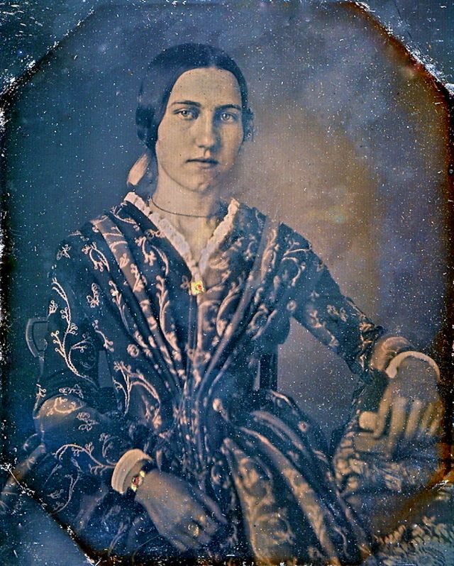 30 Fabulous Photos Show Fashion Styles of Victorian Girls in the Mid ...