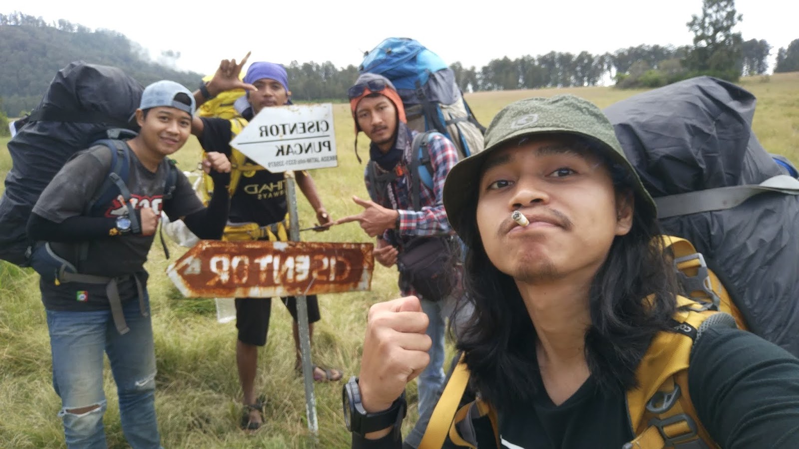 Belalang Tua: Pendakian Gunung Argopuro Via Baderan-Bremi