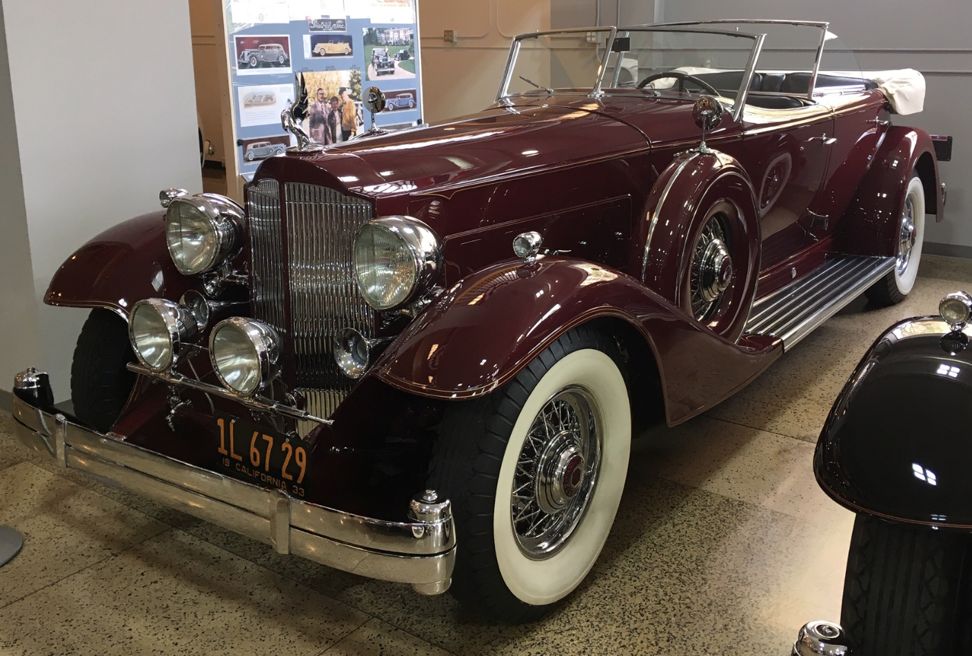 1933 Packard