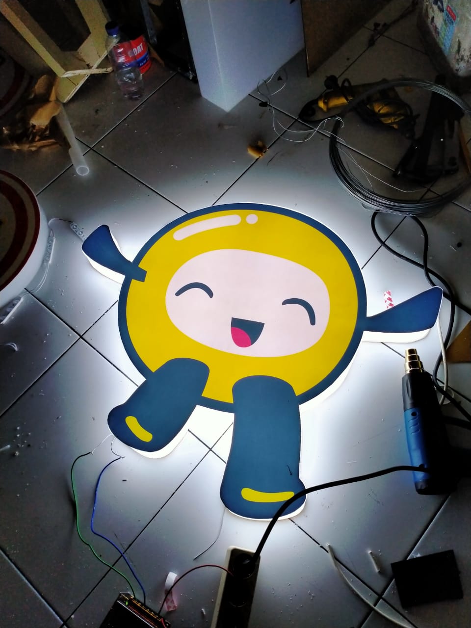 Neon Box Indoor Medan