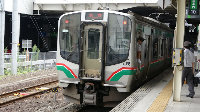 Blair's 鐵道攝影: JR東日本 E721系電聯車