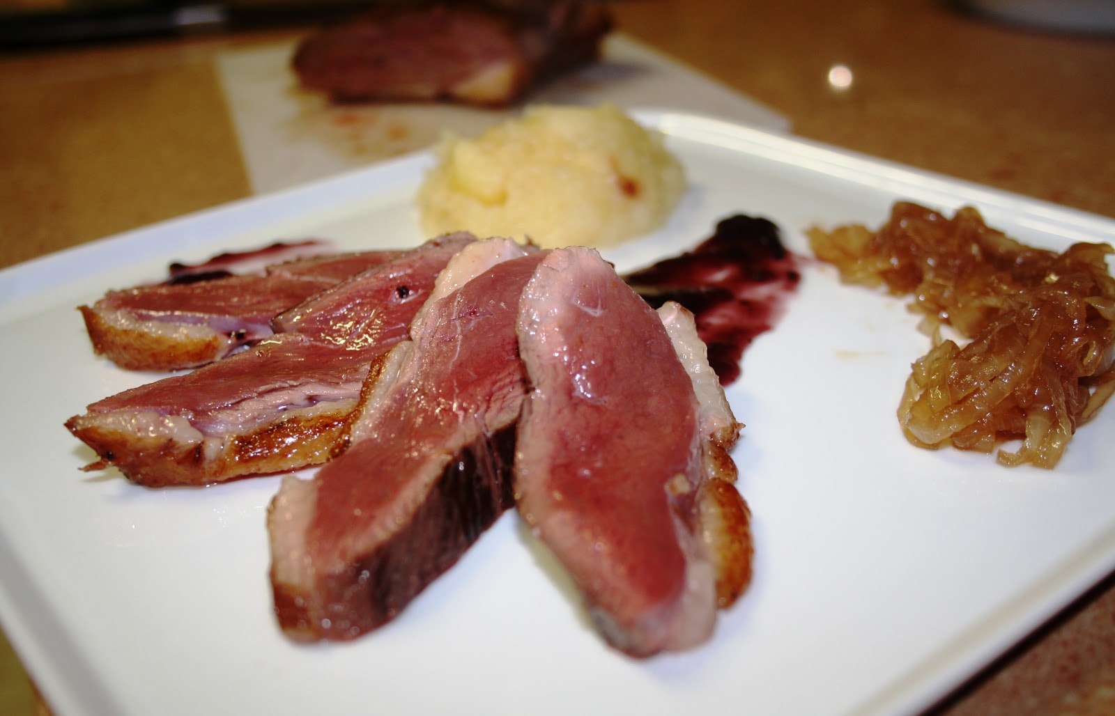 Alocados en la Cocina: RECETA DE MAGRET DE PATO CON COMPOTA DE MANZANA ...