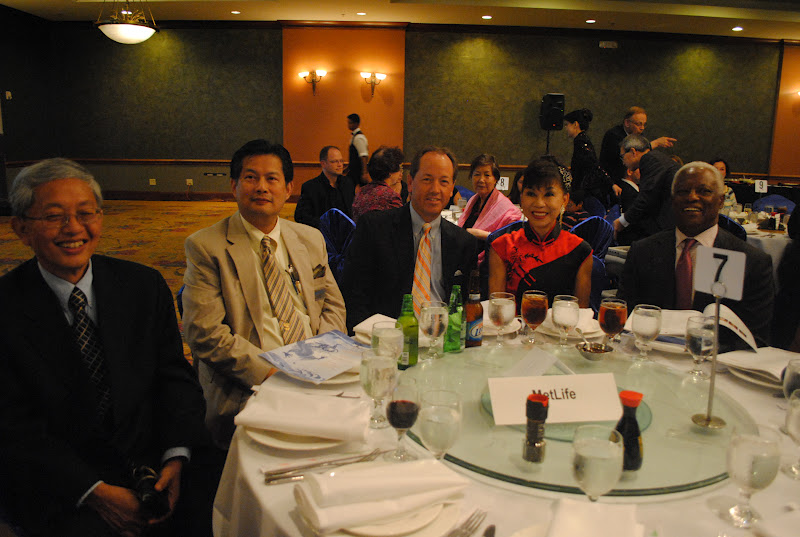 Houston eWind: 休士頓亞洲商會日前舉行主題為“企業精神”之22屆年會 由安德森癌症中心的Lynda Chin擔任主講貴賓 並由 ...