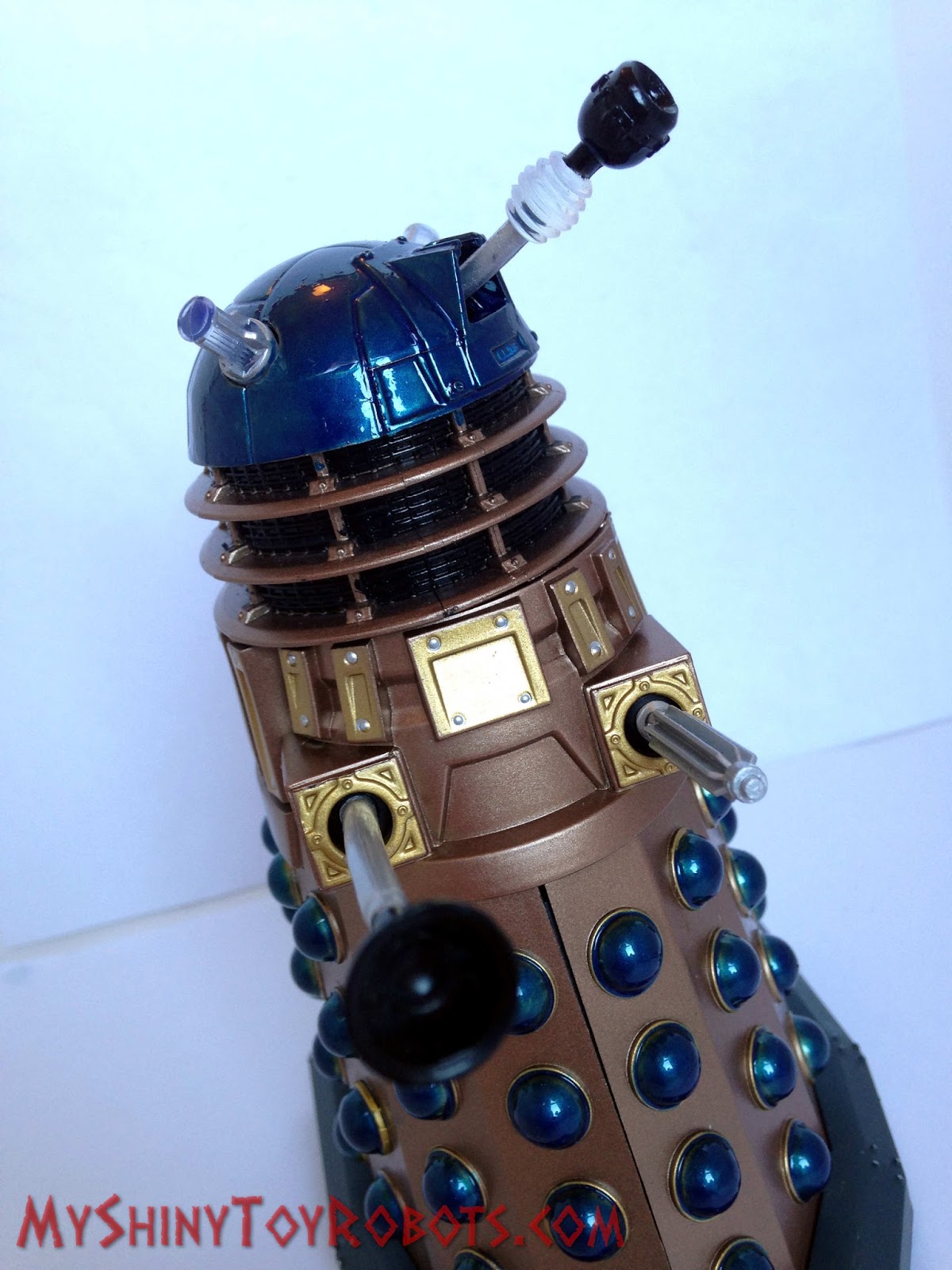 My Shiny Toy Robots: Custom Figure: Time War Dalek Scientist