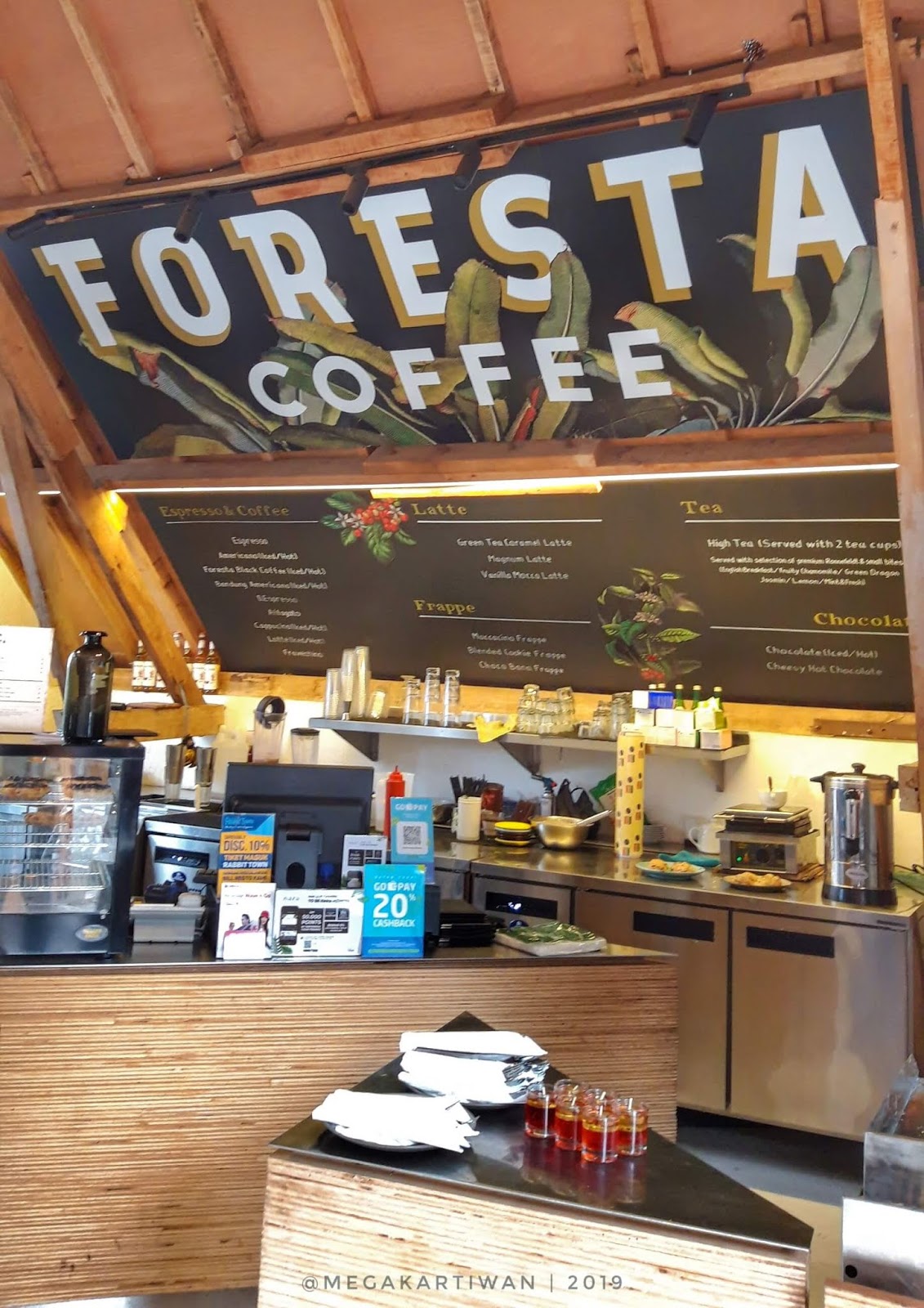 Foresta Coffee - Tempat Ngopi Cantik di Utara Bandung - Megha Rachma