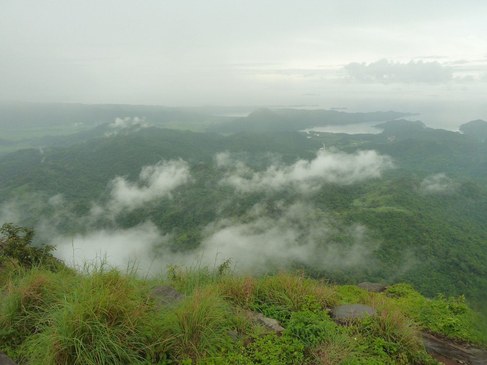A Road To Everywhere: Dayhike Haywire: Mt. Palay-Palay/Pico de Loro The ...