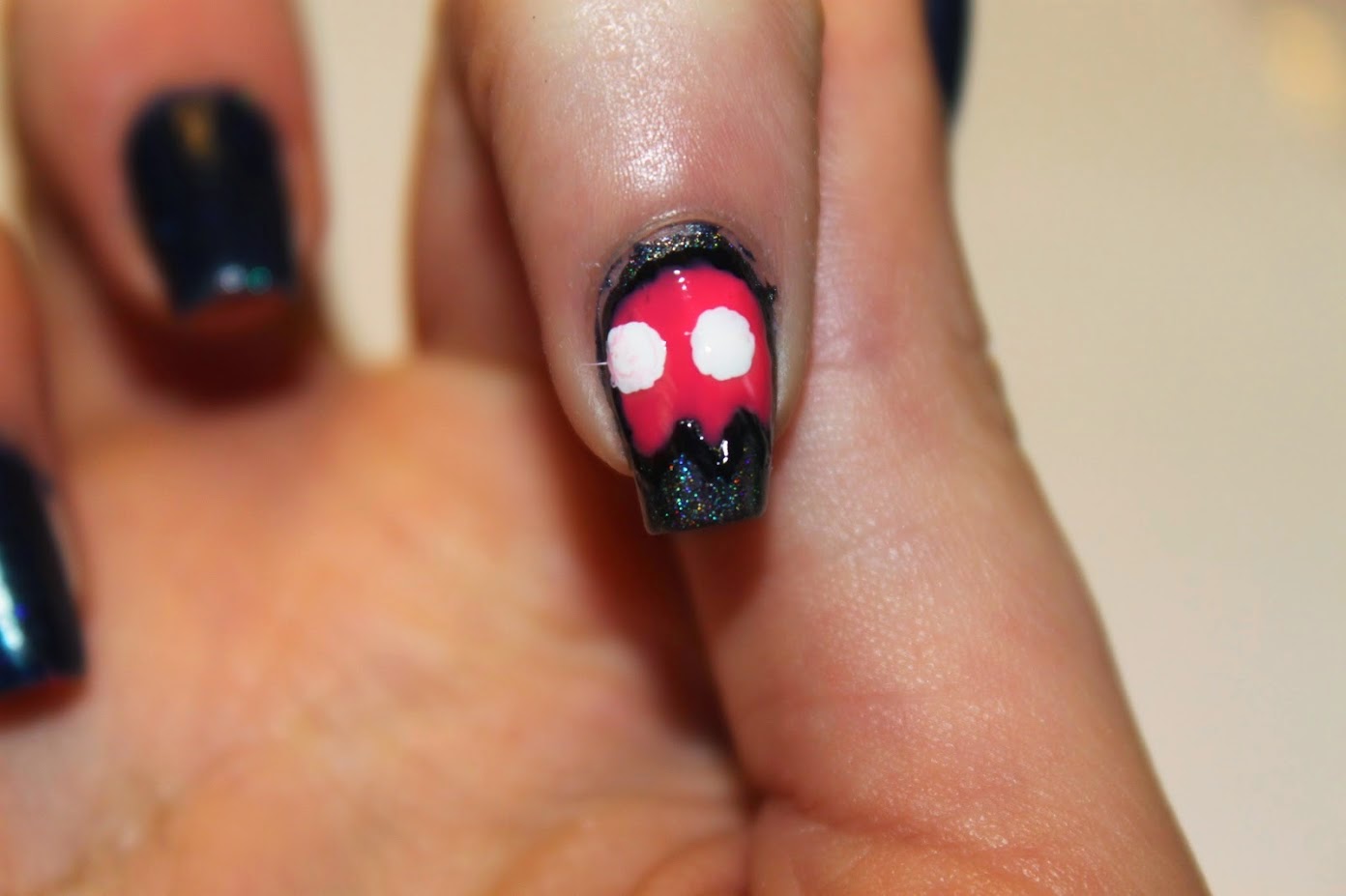 By My Fingertips: Pacman Nail Art