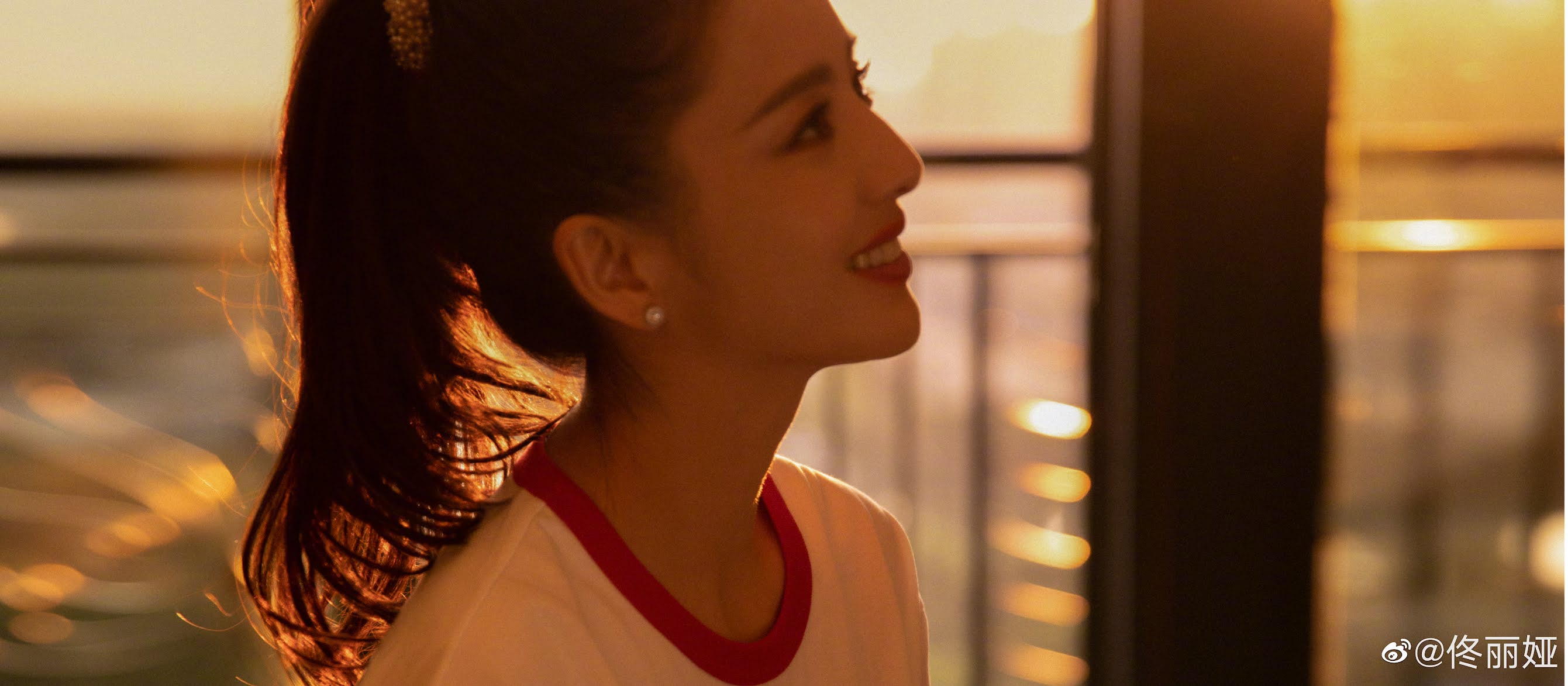 China Entertainment News Tong Liya Poses For Photo Shoot
