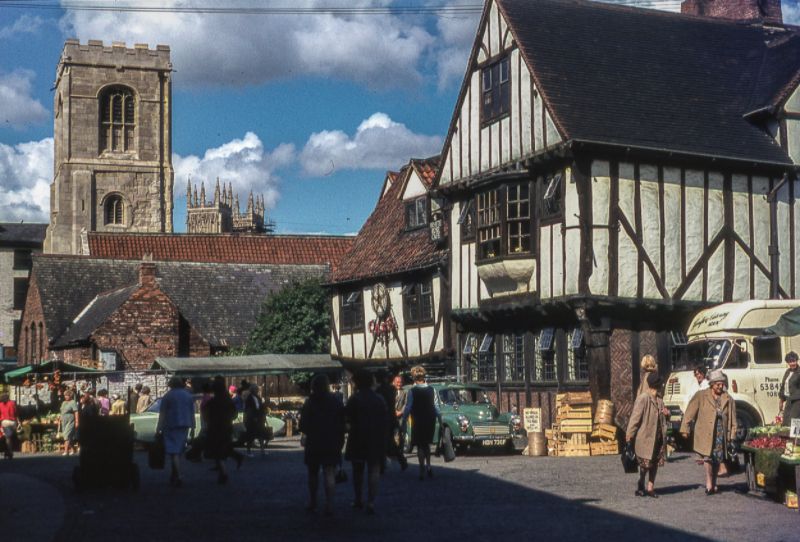 Gorgeous Vintage Color Slides of York in 1968 | Vintage News Daily