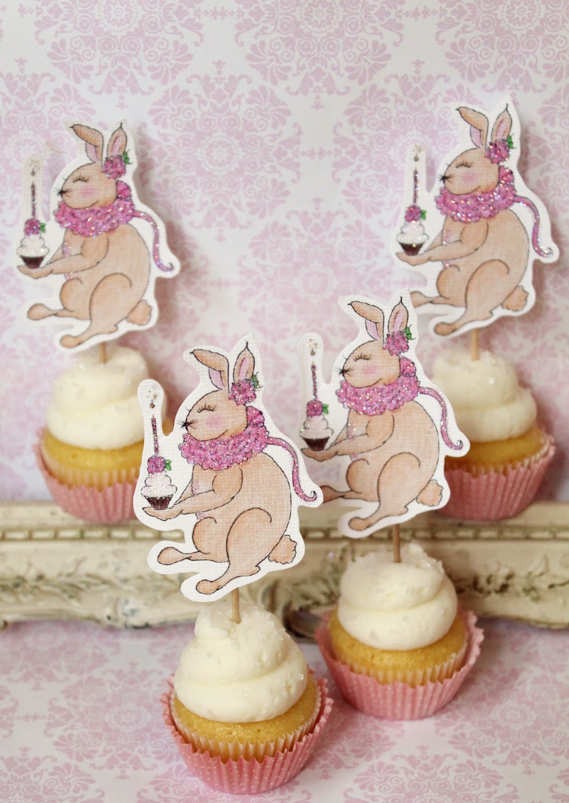 Icing Designs: Little vintage bunny cupcake flag giveaway
