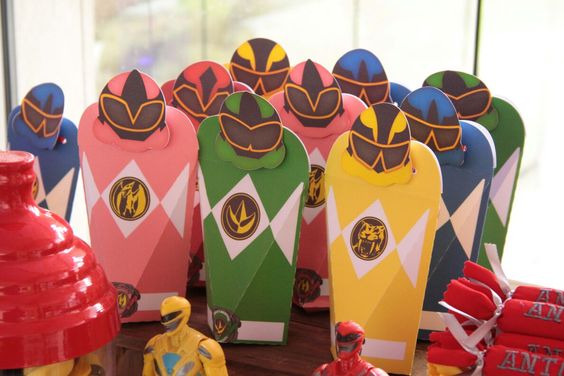 80 ideas para decorar fiesta de los Power Rangers