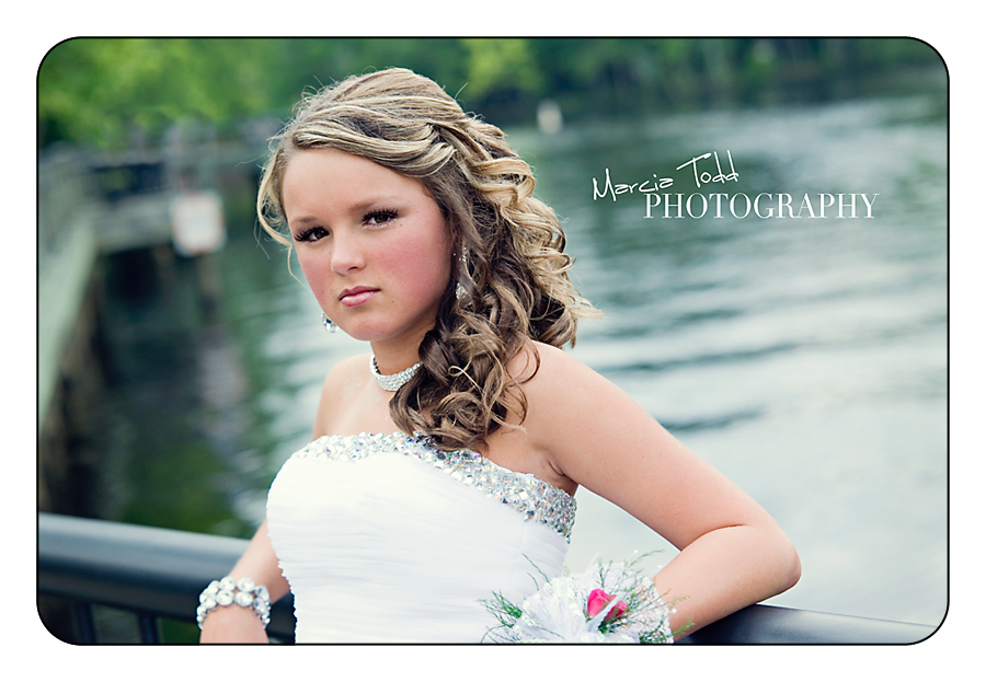 MARCIA TODD PHOTOGRAPHY: Olivia {Middle School Prom}