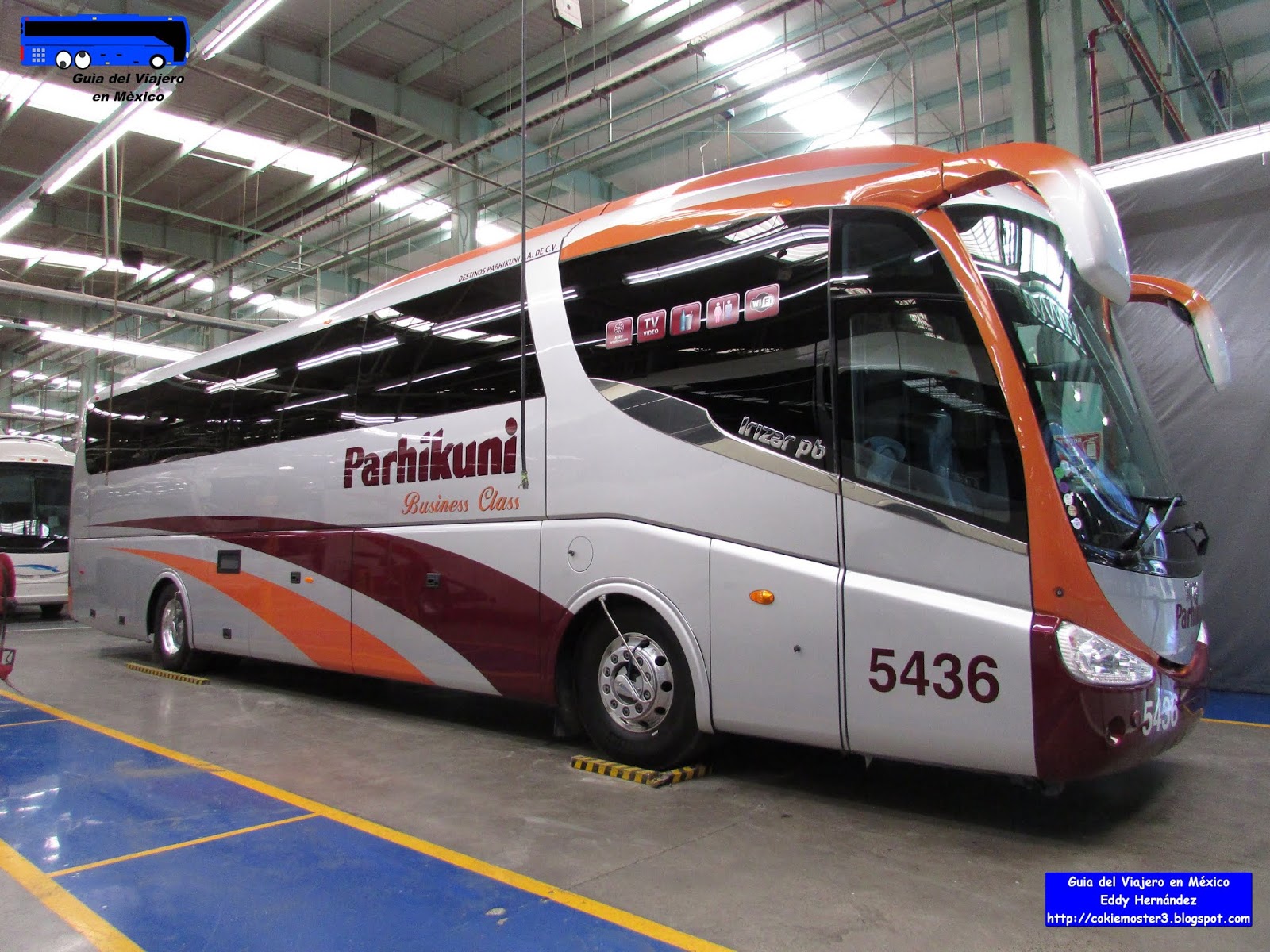 Colección de fotos de Autobuses Parhikuni, hoy es su cumpleaños 28