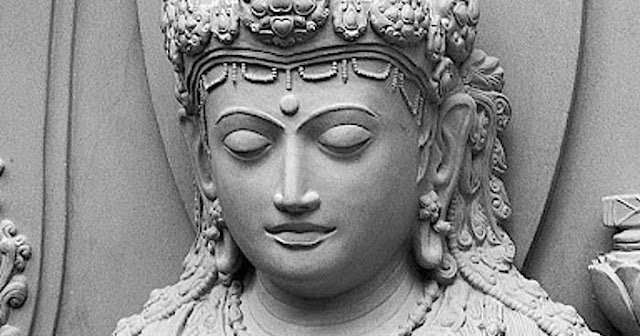 Seni Ukir Peninggalan Kerajaan Hindu dan Buddha - Hindu dan Budha Di ...