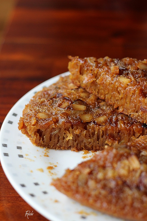 RUCHI: Kalathappam in non stick pan/ Kannur style Kalathappam