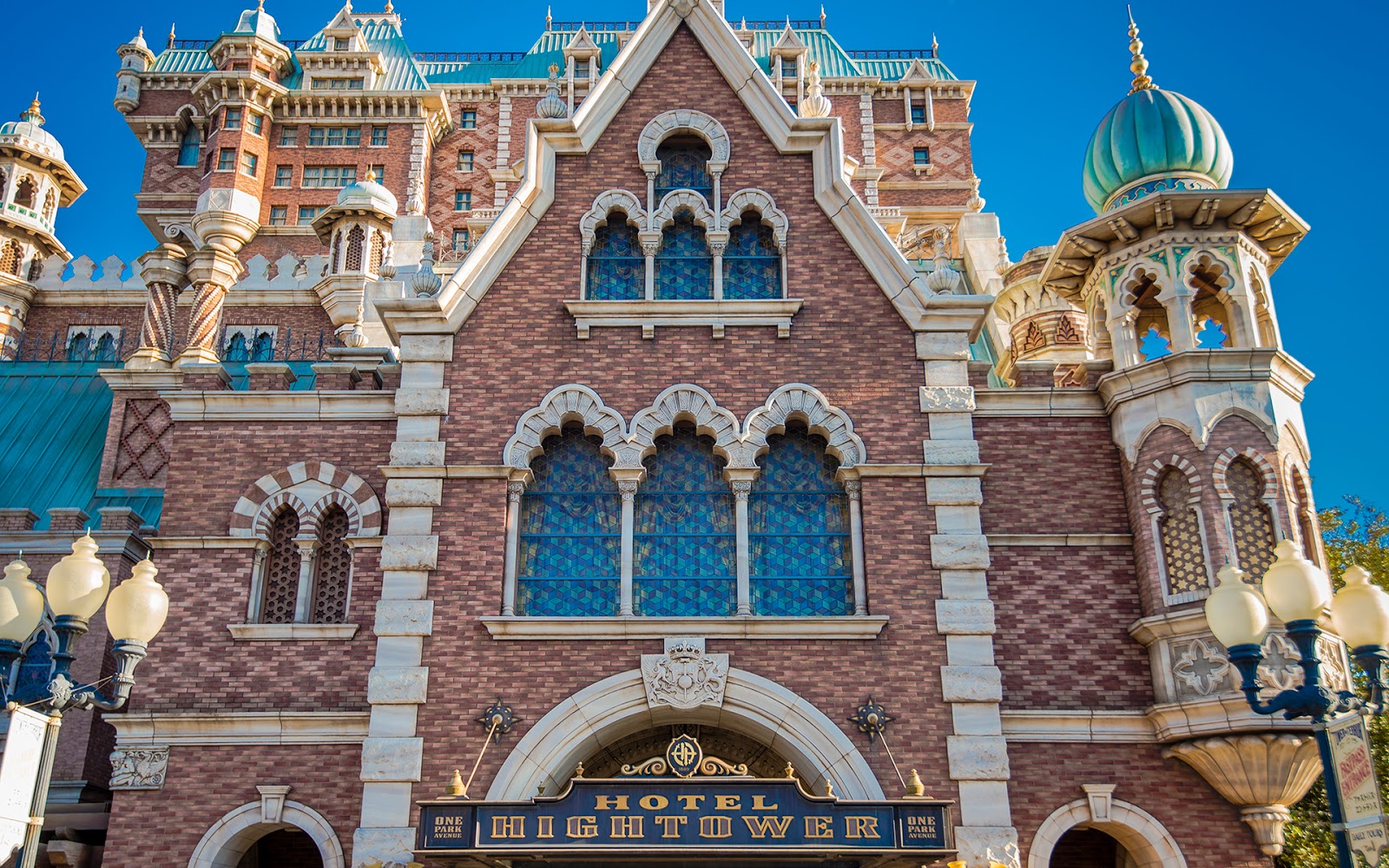 The Many Angles of Hotel Hightower