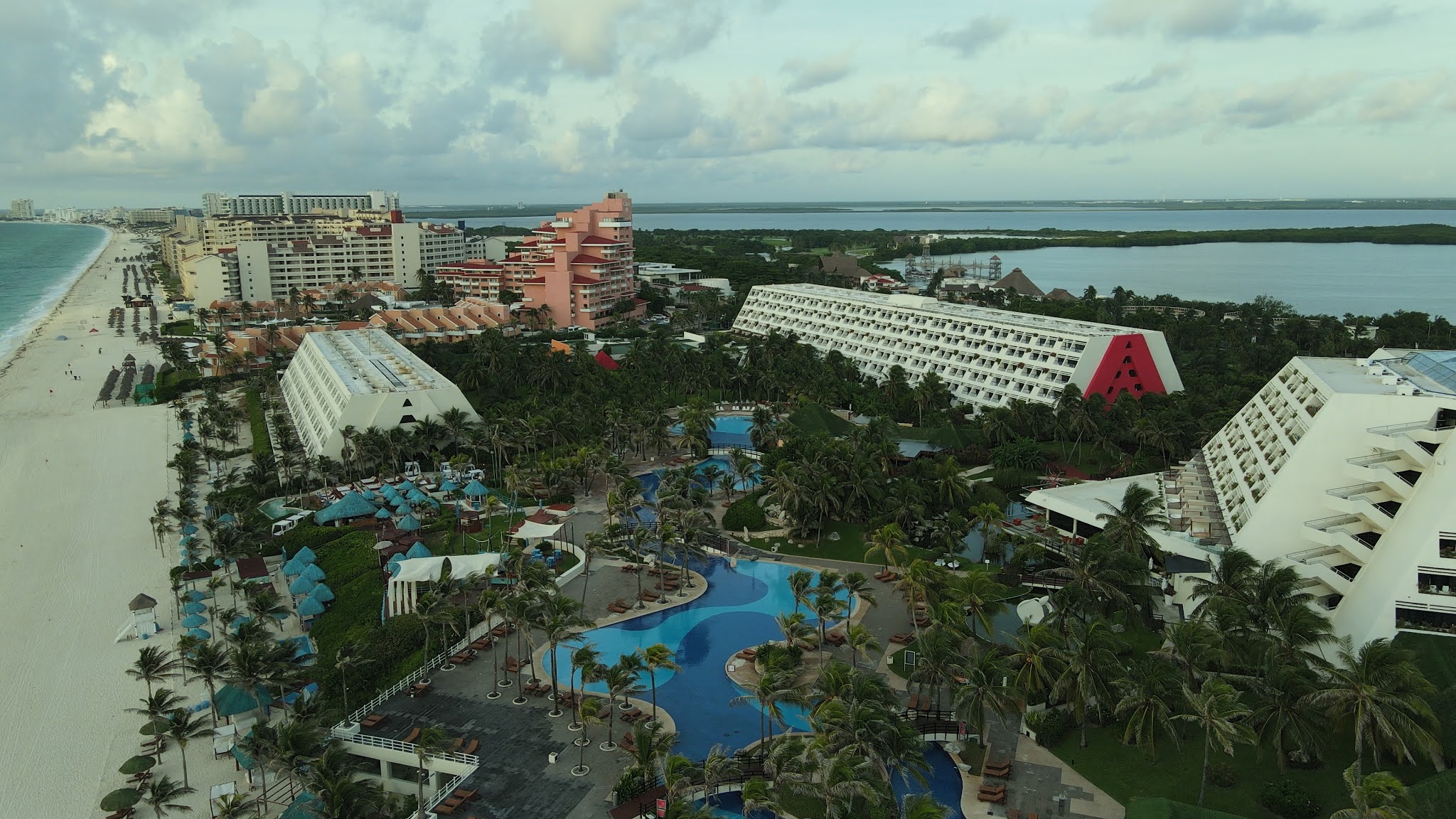 Pyramid at Grand Oasis | Resort Review | Best kept secret in Cancun ...