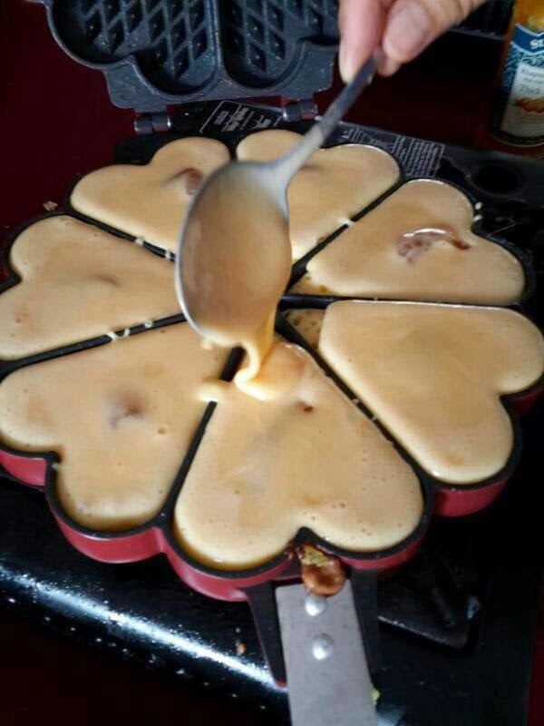 MARSHAENA COLLECTION: Guna waffer pan pun boleh buat pizza di rumah ...