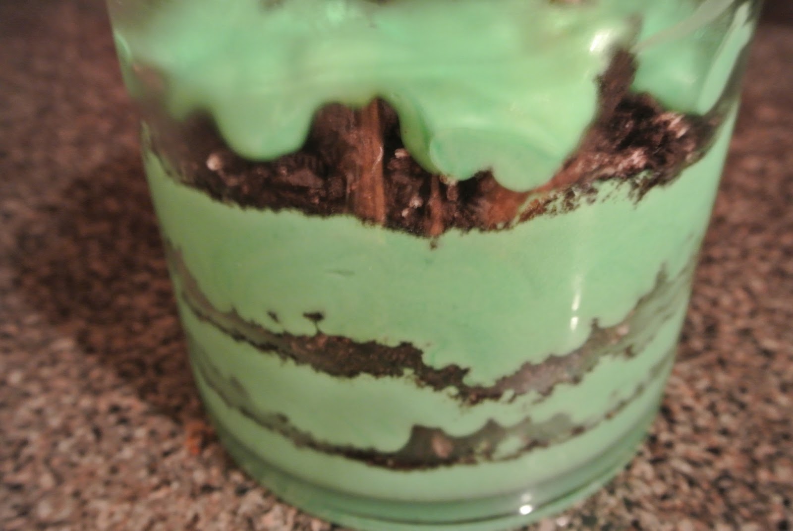 Small Town Girl to Big City Dreamer: I Heart Pinterest: Green Pudding