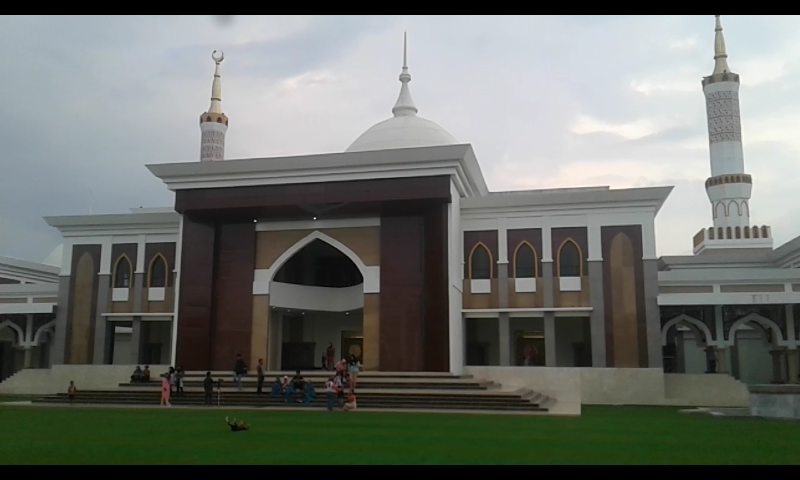 ISLAMIC CENTRE INDRAMAYU - Indramayu Tradisi