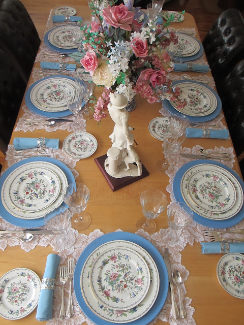 The Welcomed Guest: International Women's Day Luncheon Tablescape