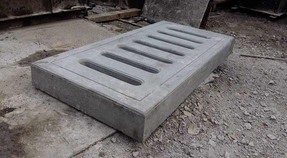 PRECAST COMPRESSED SLAB / CONCRETE GRATING: COMPRESSED CONCRETE SLAB