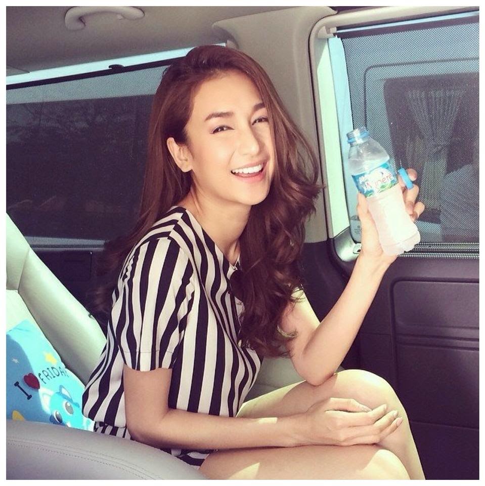 World New Models: Noey Chotika Wongwilas HOT!