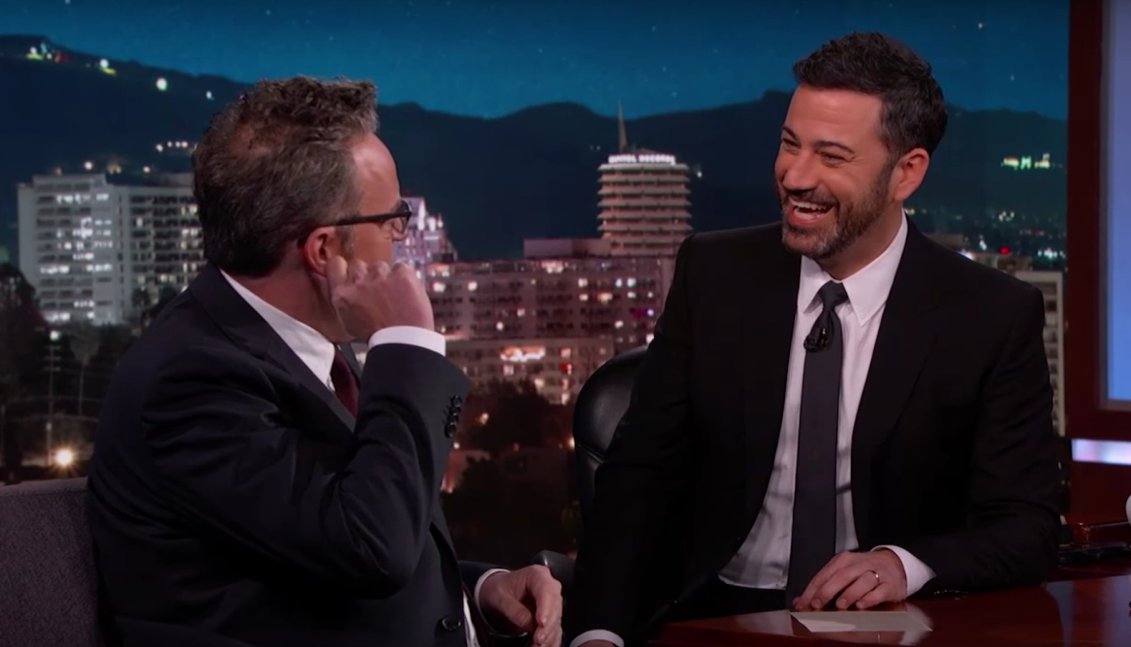 Body Language & Emotional Intelligence: Nonverbal Communication ...