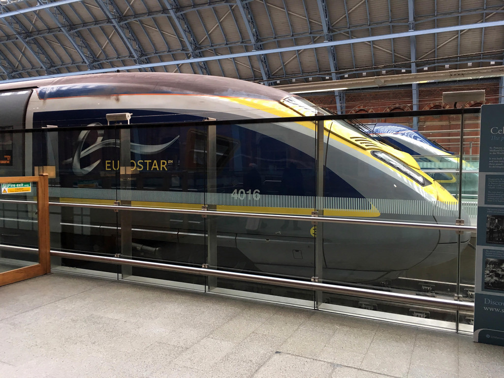 British Diesels and Electrics: Class 374 Eurostar e320