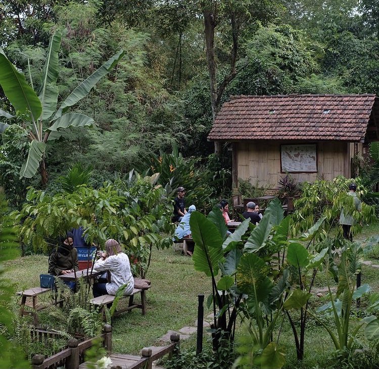Ngopi Dengan Suasana Pedesaan, Ke Rumah Kopi Ranin Yuk!