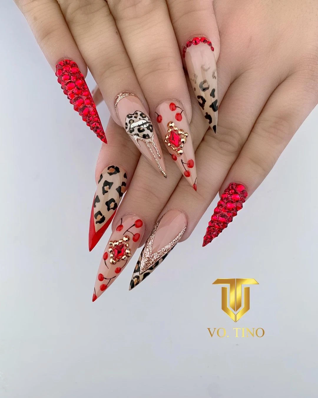 Exclusive luxury nail art designs by Vo.tino | Melody Jacob