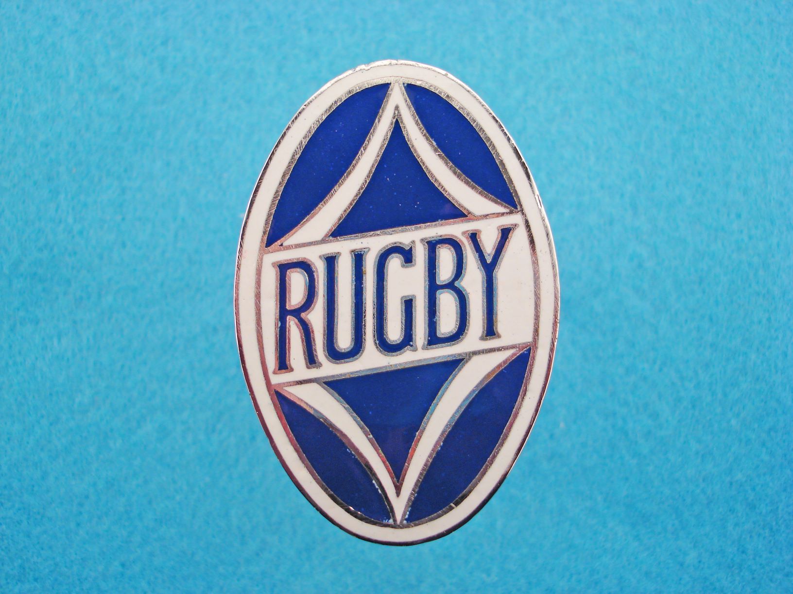 American Auto Emblems: RUGBY