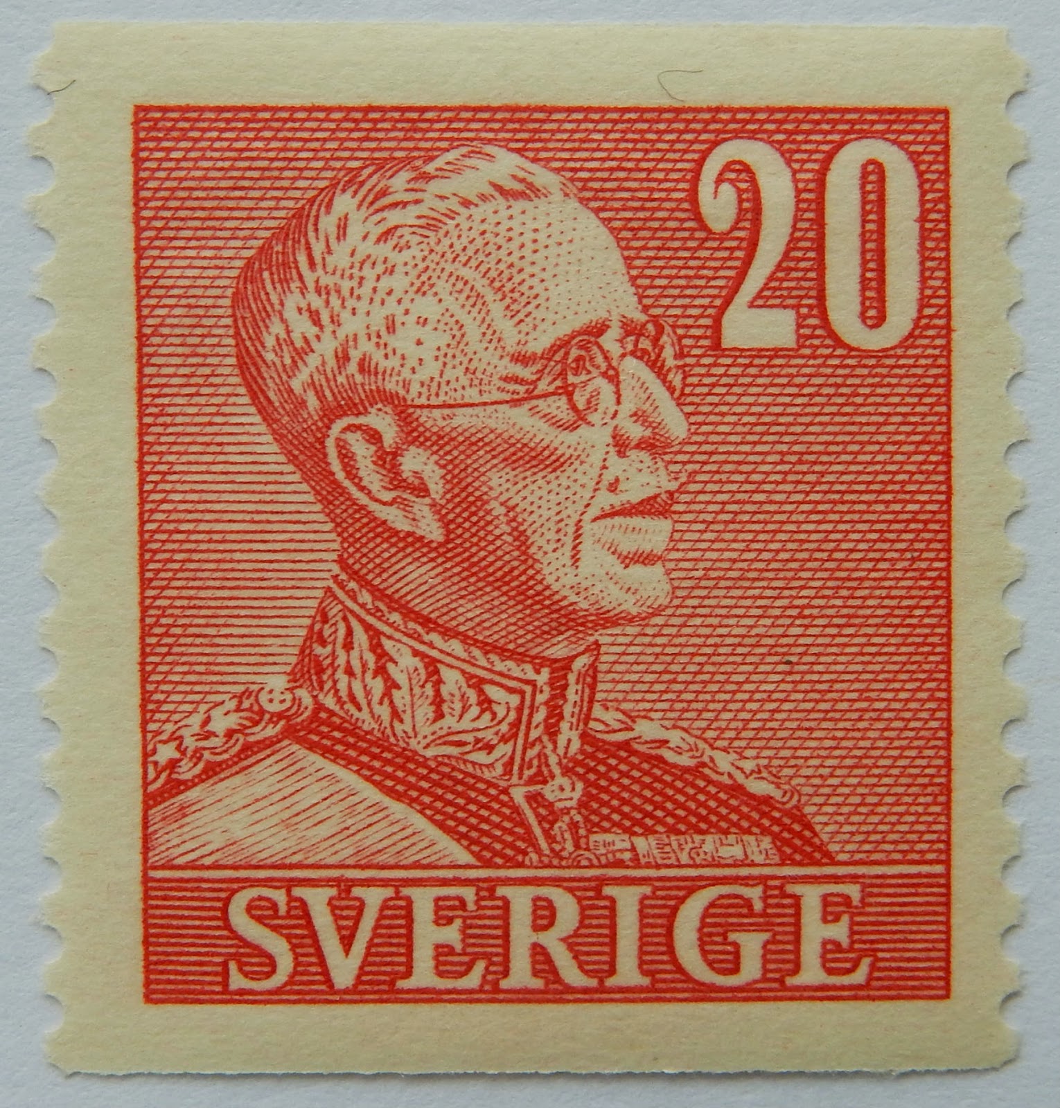 Swedish Definitive Stamps - 1937 to 1973: 1939 - Gustaf V, right ...