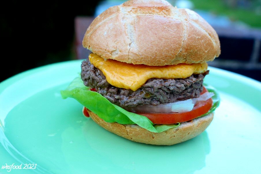 WesFood - Herr Westerhausen kocht ...: Connecticut Steamed Cheeseburger