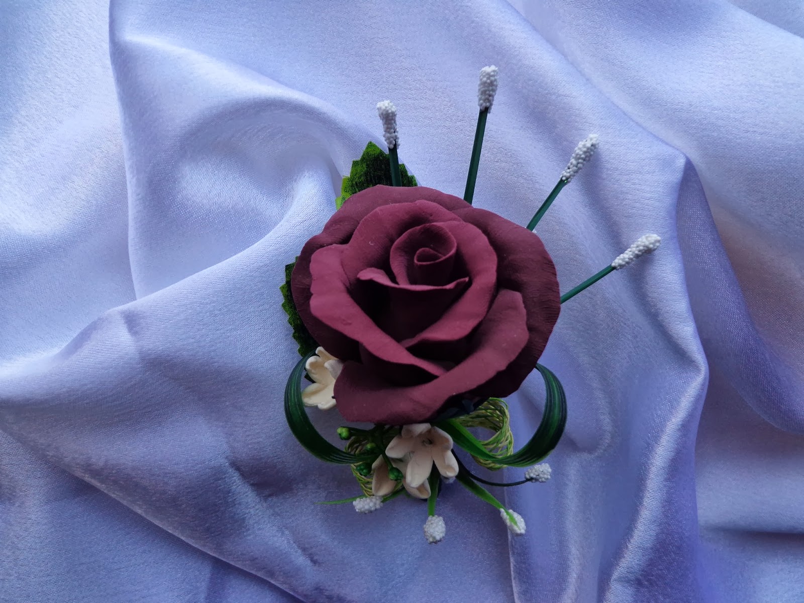 Flori lucrate manual: COCARDA DE NUNTA