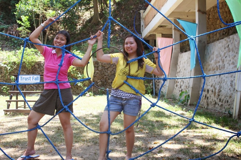 Ravishing World: Get High in Makiling Highlands Resort!