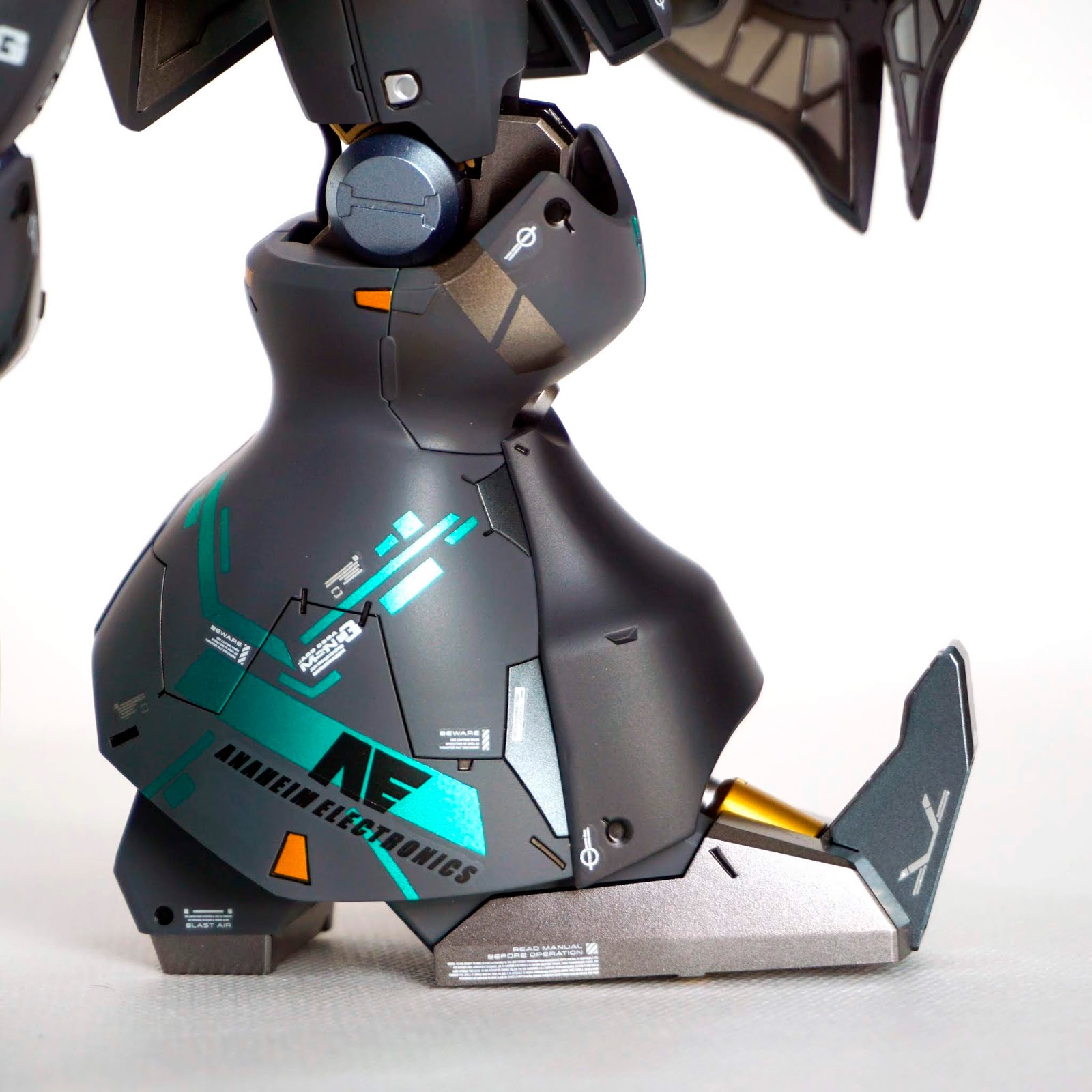 Custom Build: RE 1/100 Jadg Doga "The Owl"