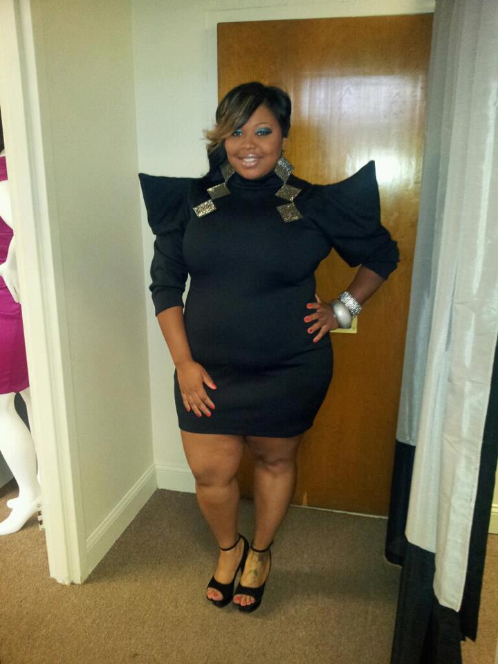 STYLISH CURVES OF THE DAY - Stylish Curves