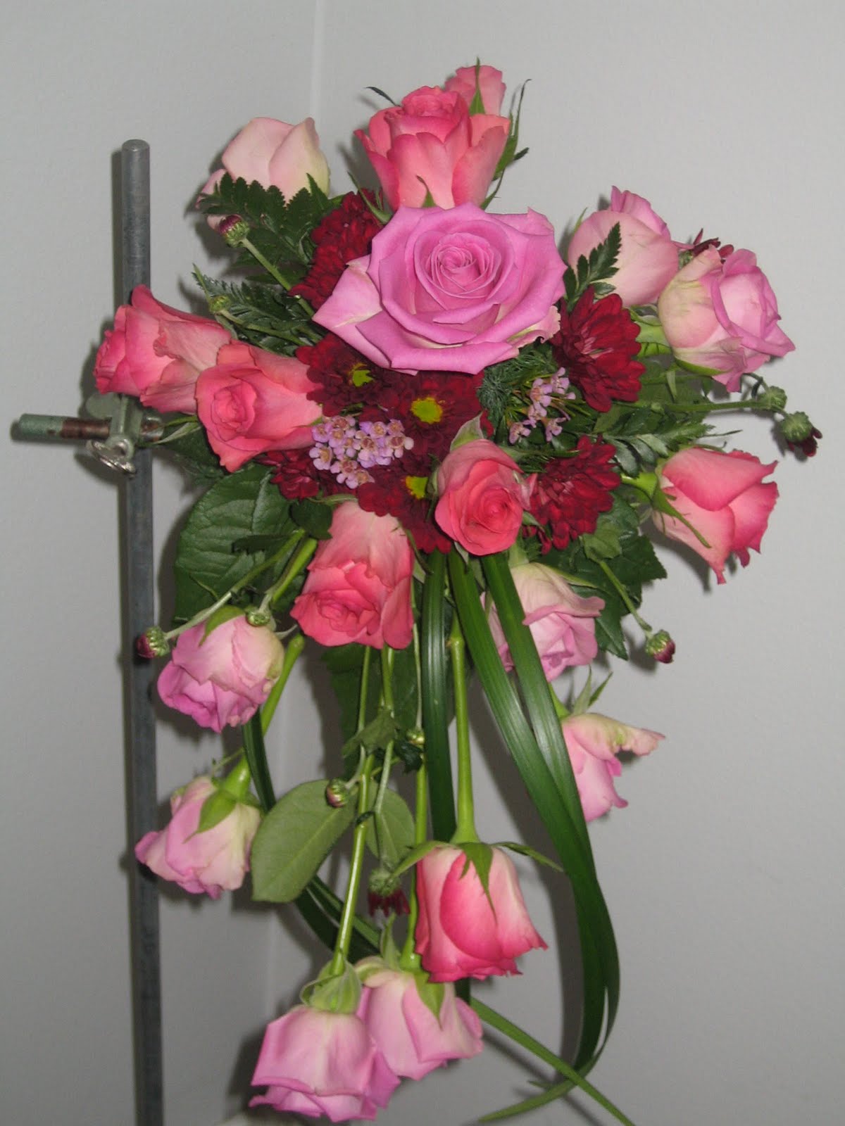 FLORIST PÅ DE LA GARDIE: FLORIST, brudbinderi