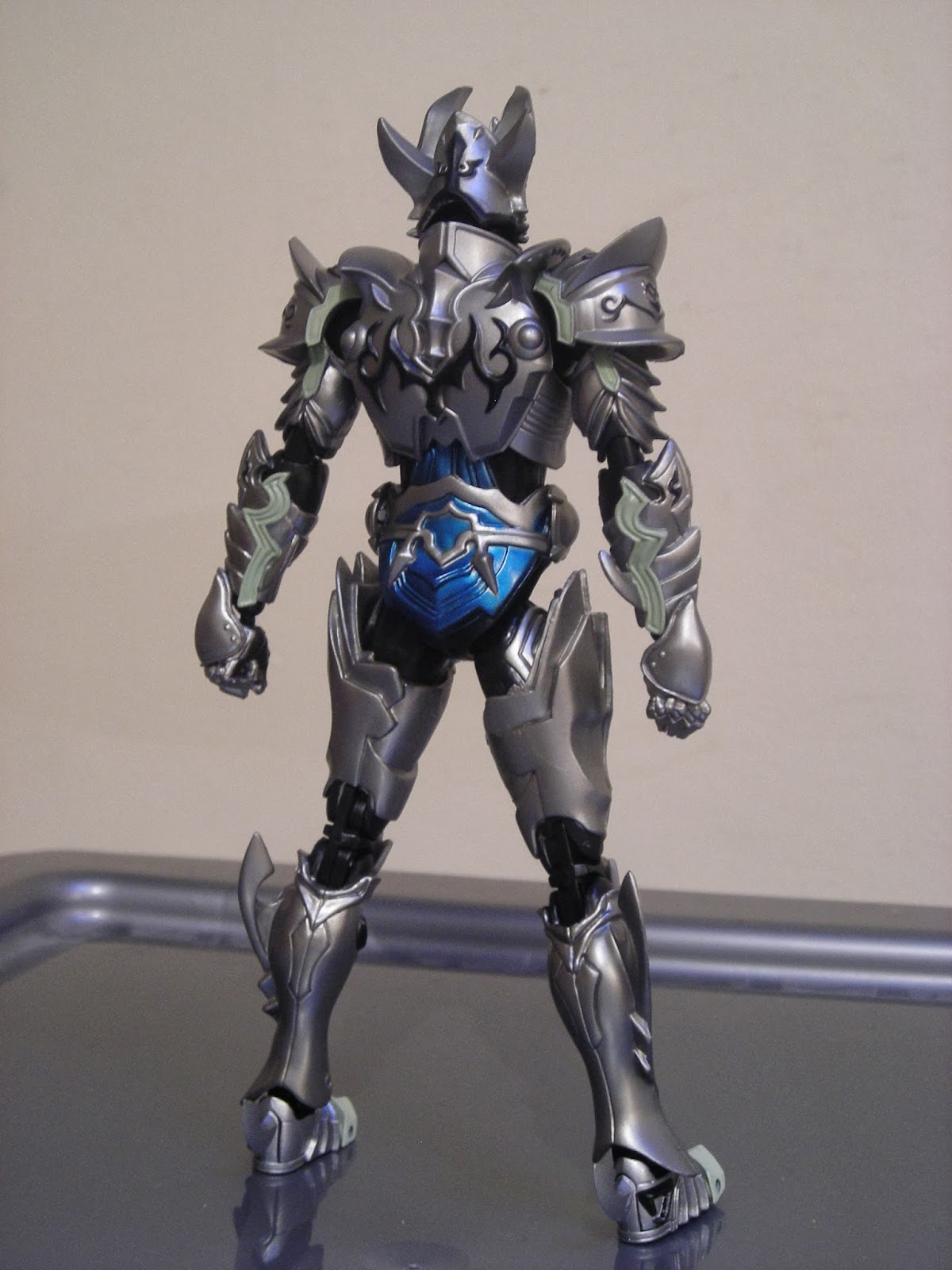 My Shiny Toy Robots: Toybox REVIEW: S.H. Figuarts Zero