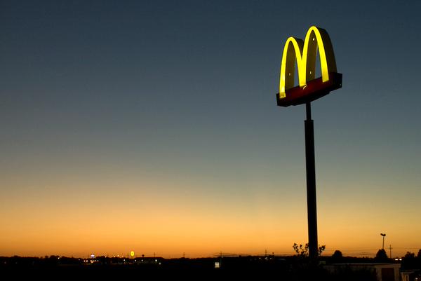 The Top Ten Most Iconic Signs According to OSC - Office Sign Company Blog